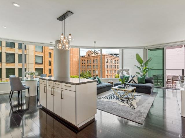 2 BR, 2 BA Apartment 338 Spear St, SF South Beach, CA 94105