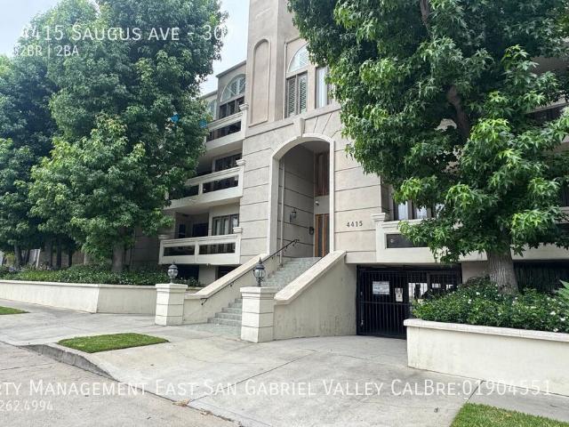 2 BR, 2 BA Apartment 4415 Saugus ave, Sherman Oak, CA 91403
