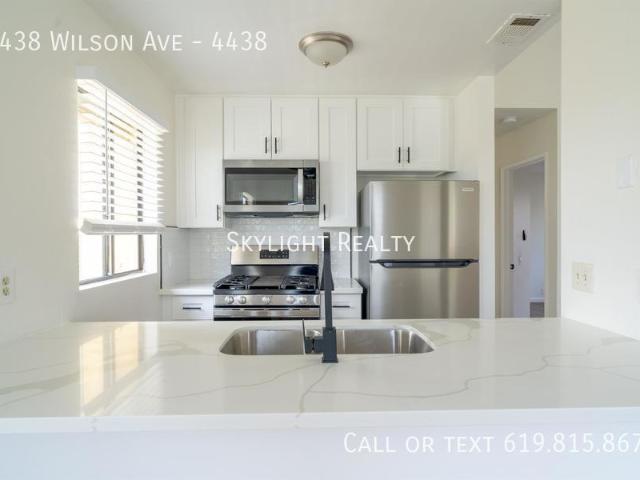 2 BR, 2 BA Apartment 4438 Wilson Ave, San Diego, CA 92116