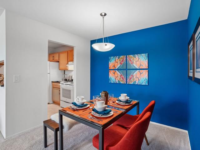 2 BR, 2 BA Apartment 44525 Pine Drive Unit 02102, Sterling Heights, MI 48313