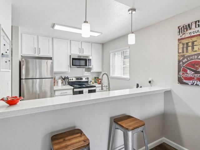 2 BR, 2 BA Apartment 4501 Snell Avenue Unit 1201, San Jose, CA 95136