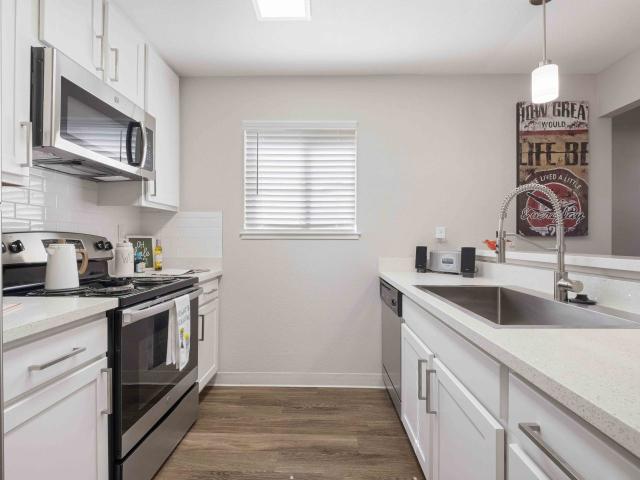 2 BR, 2 BA Apartment 4501 Snell Avenue Unit 1403, San Jose, CA 95136