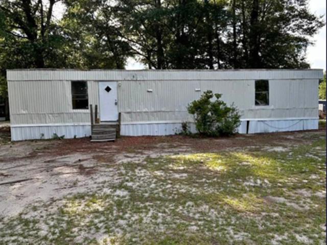 2 BR, 2 BA Apartment 4502 East Old Marion Highway Lot 11, Florence, SC 29506