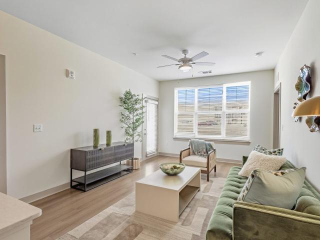 2 BR, 2 BA Apartment 450 Allure Circle Unit 438, Whiteland, IN 46184