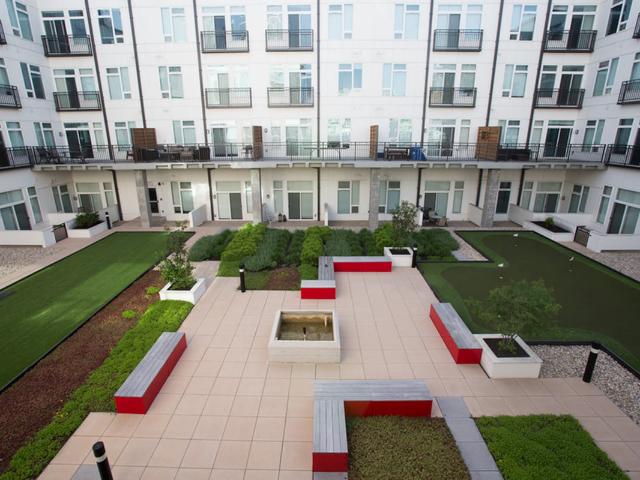 2 BR, 2 BA Apartment 451 East Market Street Unit 431, Indianapolis, IN 46204