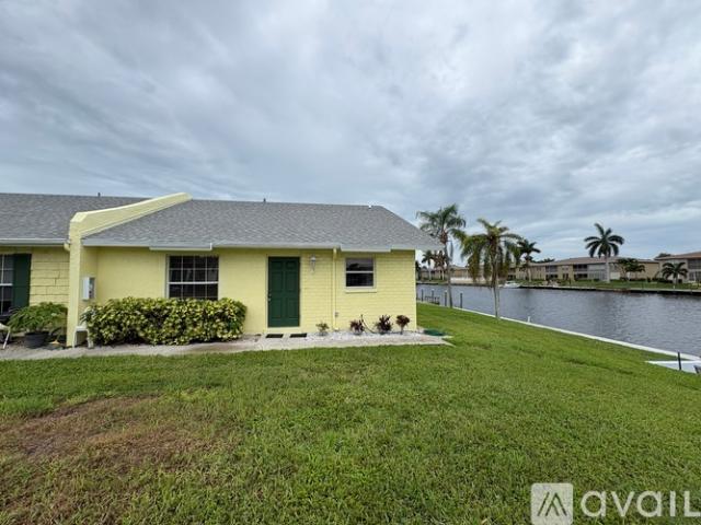 2 BR, 2 BA Apartment 4520 Southeast 5th Place, Unit 1, Cape Coral, FL 33904