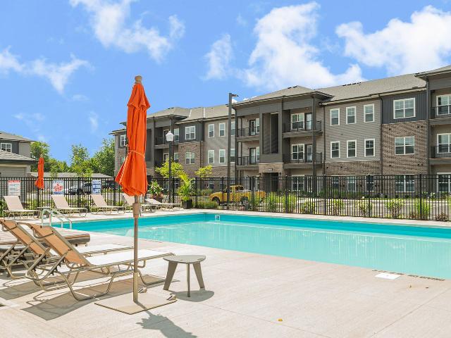 2 BR, 2 BA Apartment 4540 Gender Road Unit 308, Canal Winchester, OH 43110