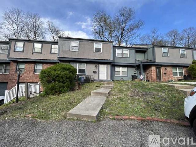 2 BR, 2 BA Apartment 456 Hunting Creek Rd, Unit 456, Canonsburg, PA 15317