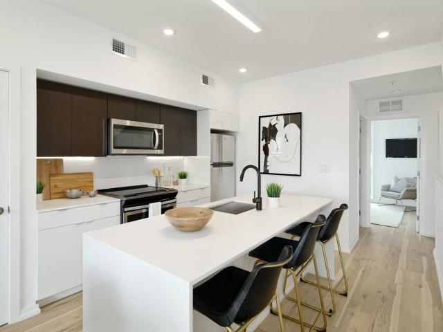 2 BR, 2 BA Apartment 456 North 5th Unit 29, Philadelphia, PA 19123