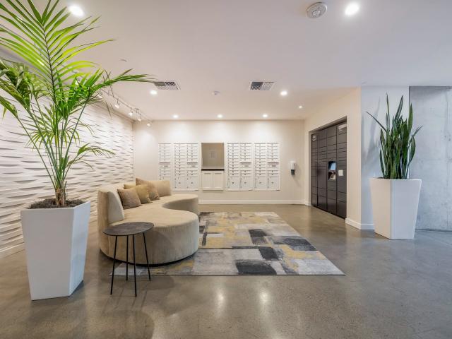 2 BR, 2 BA Apartment 459 23rd Street Unit 610, Oakland, CA 94612