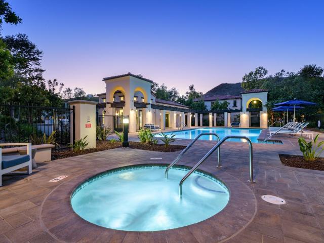 2 BR, 2 BA Apartment 45 Rincon Dr #104A Unit 20066, Camarillo, CA 93012