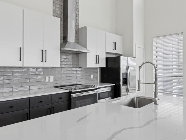 2 BR, 2 BA Apartment 4600 Mueller Boulevard Unit 3016, Austin, TX 78723