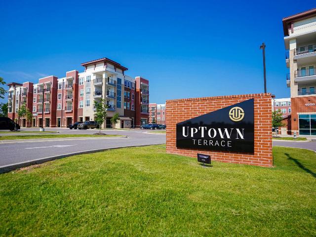 2 BR, 2 BA Apartment 4604 South 53rd Street, Suite 107 Unit 217, Rogers, AR 72758