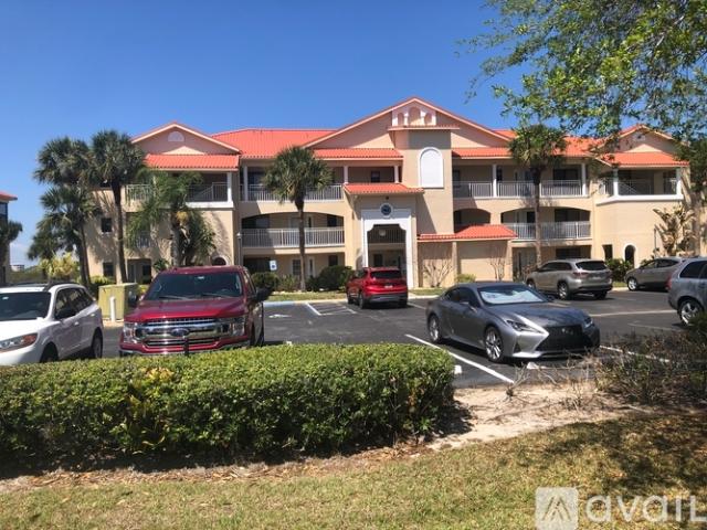 2 BR, 2 BA Apartment 462 Bouchelle Drive, Unit 201, New Smyrna Beach, FL 32169