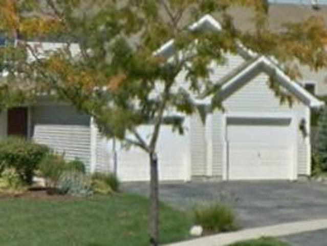2 BR, 2 BA Apartment 4641 Magnolia Ln, Lake in the Hls, IL 60156