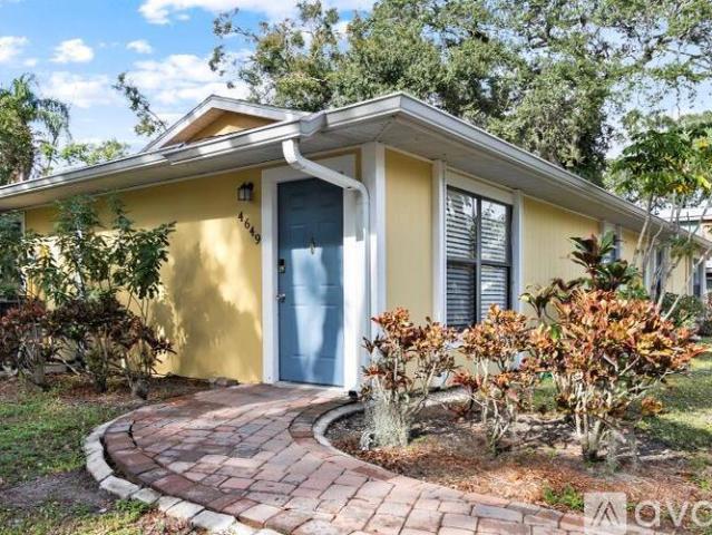 2 BR, 2 BA Apartment 4649 Summerwind Dr, Unit 25, Sarasota, FL 34234