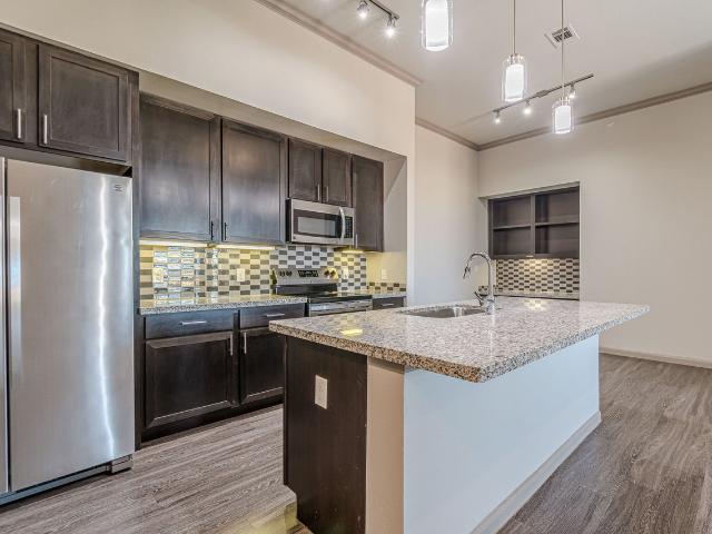 2 BR, 2 BA Apartment 4707 Wurzbach Road Unit 6 6108, San Antonio, TX 78238