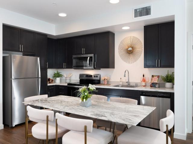 2 BR, 2 BA Apartment 47207 Mission Falls Court Unit 2331, Fremont, CA 94539