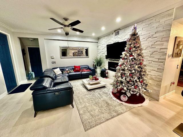 2 BR, 2 BA Apartment 4720 Mimosa Place, Coconut Creek, FL 33073