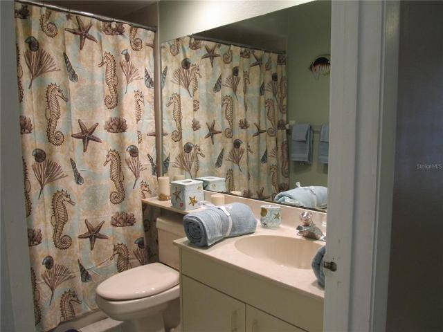 2 BR, 2 BA Apartment 4733 Winslow Beacon, Sarasota, FL 34235