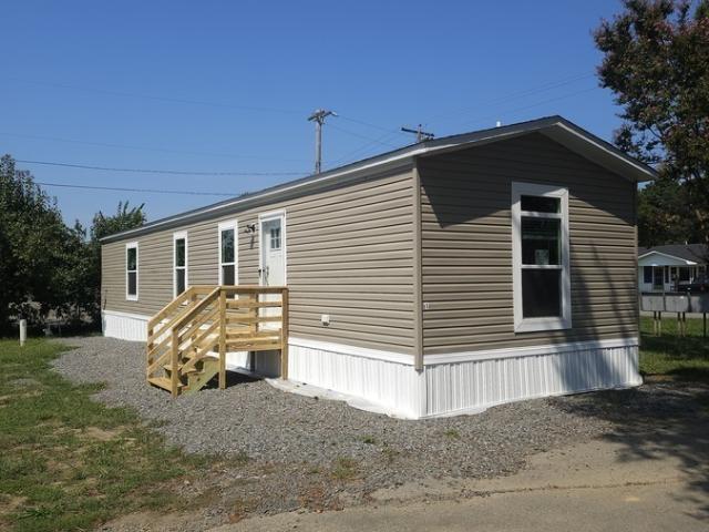 2 BR, 2 BA Apartment 475 E Robins St, Conway, AR 72032