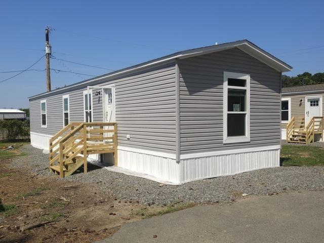 2 BR, 2 BA Apartment 475 E Robins St, Conway, AR 72032