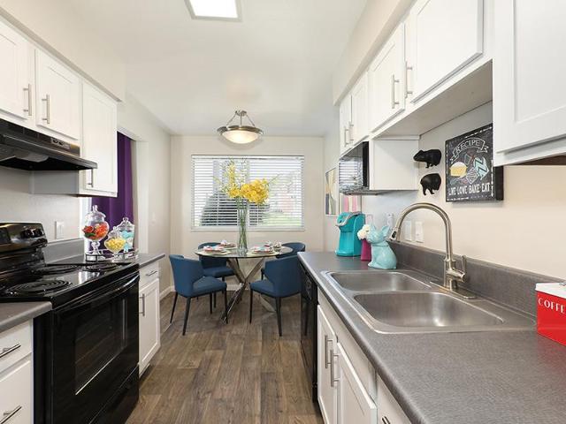 2 BR, 2 BA Apartment 4770 Simmental Drive Unit 1454 021, Salt Lake City, UT 84123