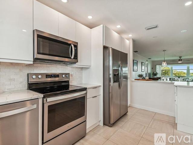 2 BR, 2 BA Apartment 4782 Independence Drive, Unit 4782, Bradenton, FL 34210