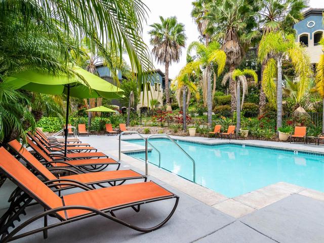 2 BR, 2 BA Apartment 4795 Frazee Road Unit 1016, Oceanside, CA 92057