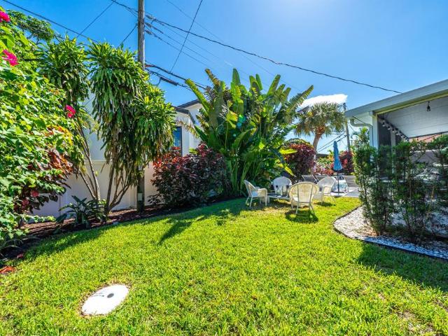 2 BR, 2 BA Apartment 4804 Northeast 21st Avenue, Fort Lauderdale, FL 33308