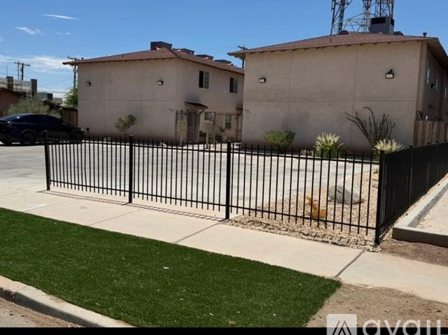 2 BR, 2 BA Apartment 481 W Commercial Ave, Unit O, El Centro, CA 92243