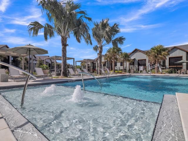 2 BR, 2 BA Apartment 4820 4820 48th St. Unit 1308, Ocala, FL 34474