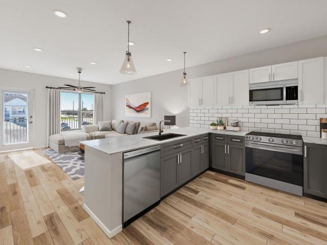 2 BR, 2 BA Apartment 4854 Greenhouse Road Unit C306, Houston, TX 77084