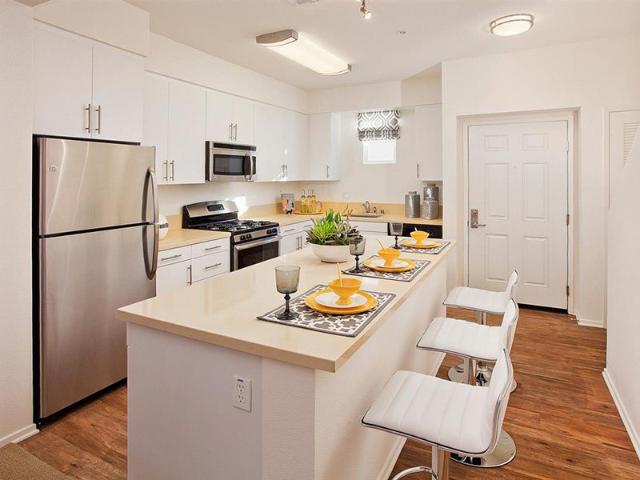 2 BR, 2 BA Apartment 4914 Olive St Unit 13 210, Montclair, CA 91763