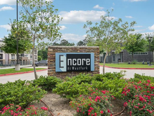 2 BR, 2 BA Apartment 4949 West Davis Street Unit 2208, Conroe, TX 77304