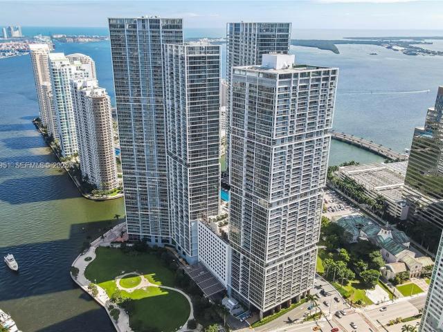2 BR, 2 BA Apartment 495 Brickell Avenue, Miami, FL 33131