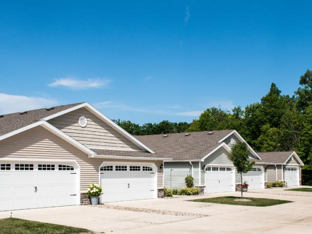 2 BR, 2 BA Apartment 4980 Green Ash Trail Unit 4149, Medina, OH 44256