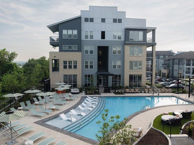 2 BR, 2 BA Apartment 4000 Dr Walter S Davis Blvd, Unit 1301, Nashville, TN 37209