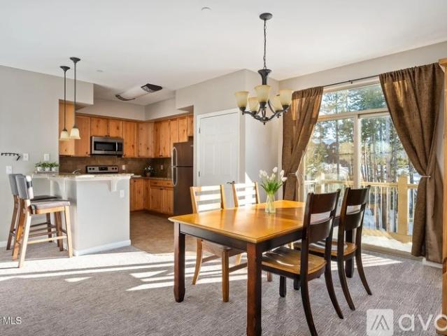 2 BR, 2 BA Apartment 400 Cougar Avenue, Unit 2, Winter Park, CO 80482