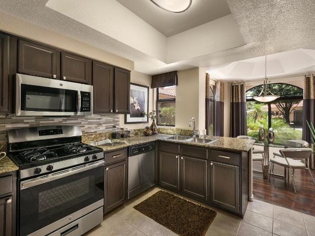2 BR, 2 BA Apartment 400 North Coronado Street Unit 1101, Chandler, AZ 85224
