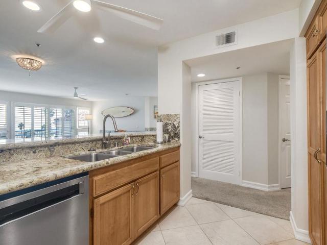 2 BR, 2 BA Apartment 400 North Pacific Street, Oceanside, CA 92054