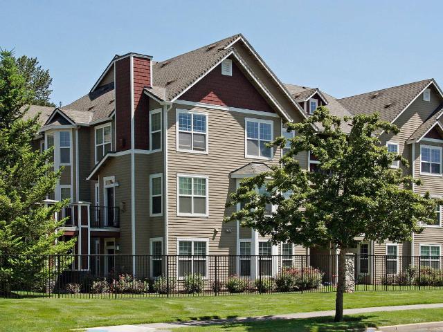 2 BR, 2 BA Apartment 400 Springtree Ln Unit 1460, West Linn, OR 97068