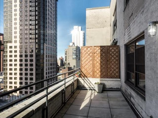 2 BR, 2 BA Apartment 401 East 88th street, New York, NY 10128