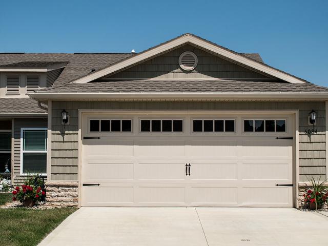 2 BR, 2 BA Apartment 401 Redvalley Lane Unit 204, Simpsonville, SC 29680