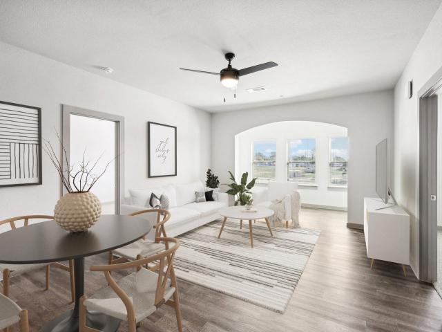 2 BR, 2 BA Apartment 4023 North Main Street Unit 1336, Cleburne, TX 76033