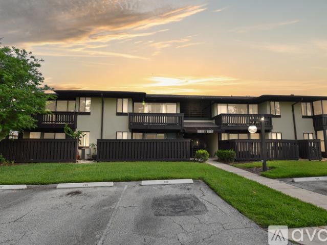 2 BR, 2 BA Apartment 40 Club House Dr, Unit 207, Palm Coast, FL 32137