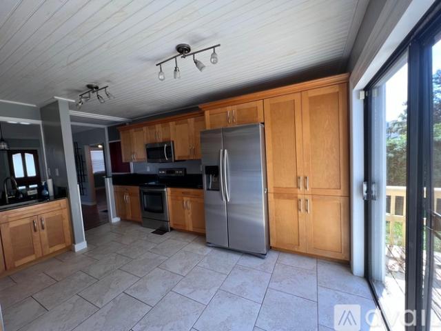 2 BR, 2 BA Apartment 410 Manhattan Avenue, Daytona Beach, FL 32118