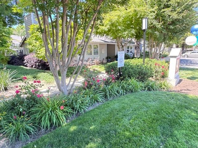 2 BR, 2 BA Apartment 4121 Dale Rd, Unit 142, Modesto, CA 95356