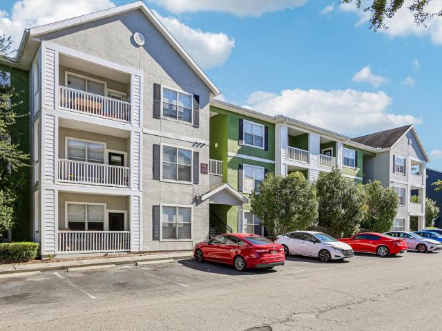 2 BR, 2 BA Apartment 4121 East Busch Boulevard Unit 0901, Tampa, FL 33617