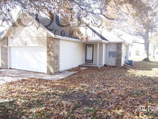 2 BR, 2 BA Apartment 4151 S. El Salvador Ave Springfield, MO 65807